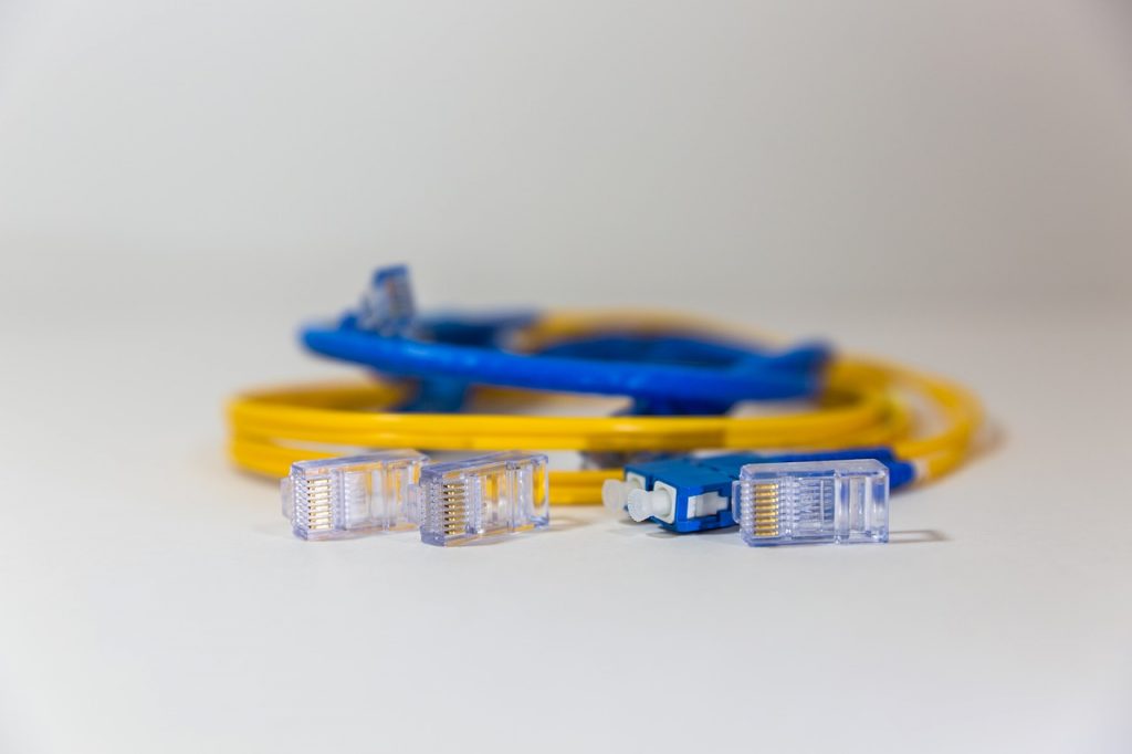 4 Essential Things to Know about Fibre Optical Cables - Vchung